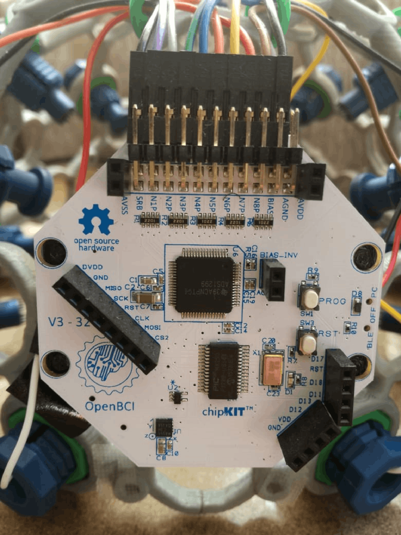 Cyton Biosensing OpenBCI - Docsity
